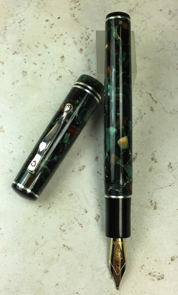 Inkling in Pistachio and Black Ebonite – Medium | Scriptorium Pens